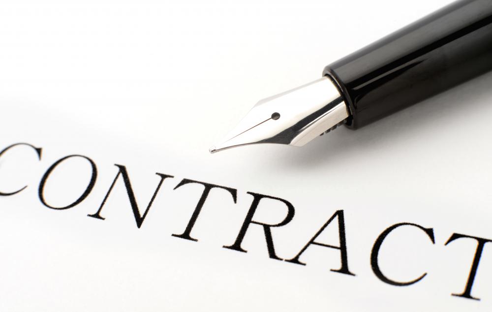 What is a Publishing Contract? (with pictures)
