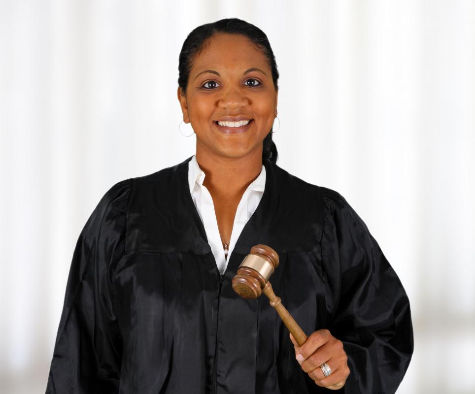 What is an Honorific? (with pictures)