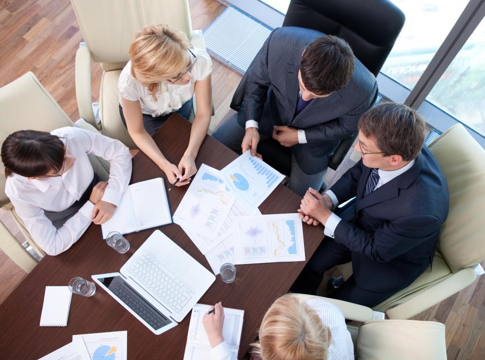 What is the Difference Between a Team and a Group?