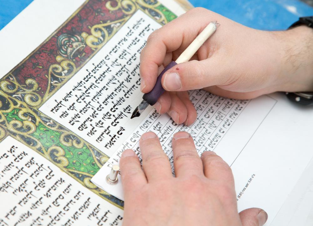 What is a Scriptorium? (with pictures)