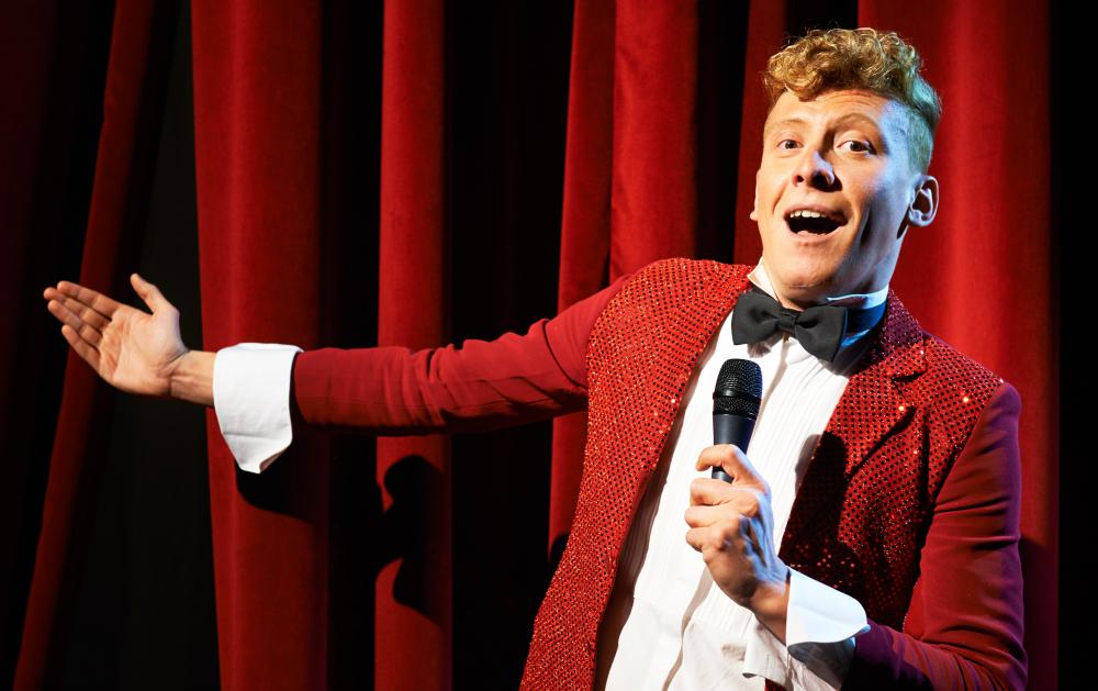 What are the Different Types of Jokes? (with pictures)