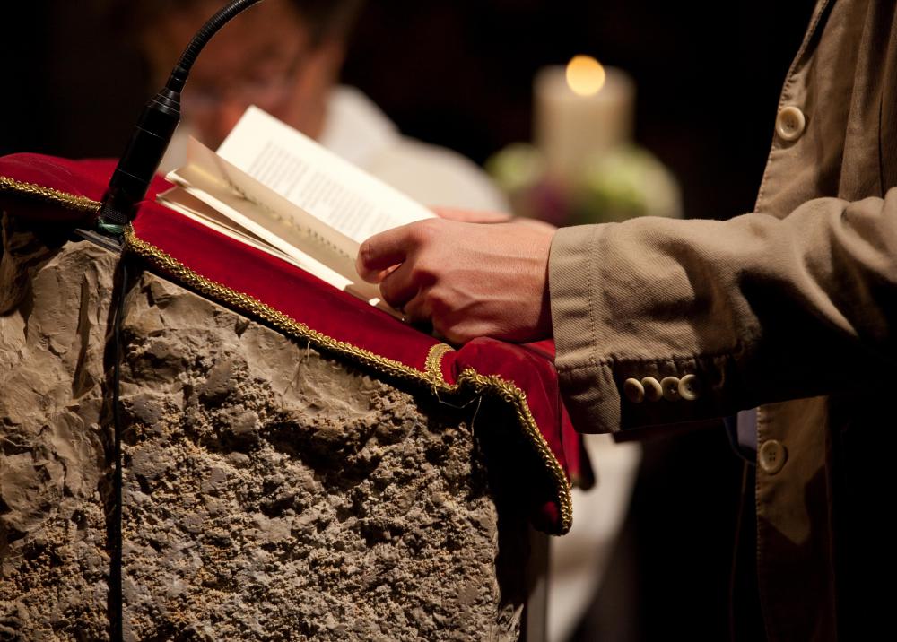 What Is the Function of Consonance in Poetry? (with pictures)