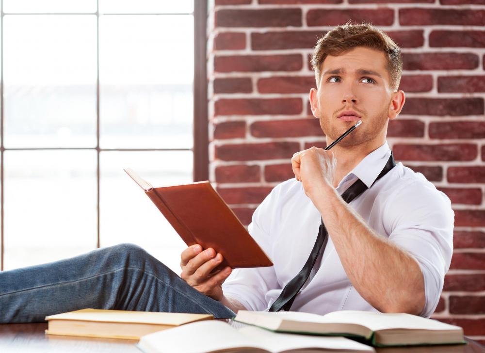 What is a Copy Editor? (with pictures)