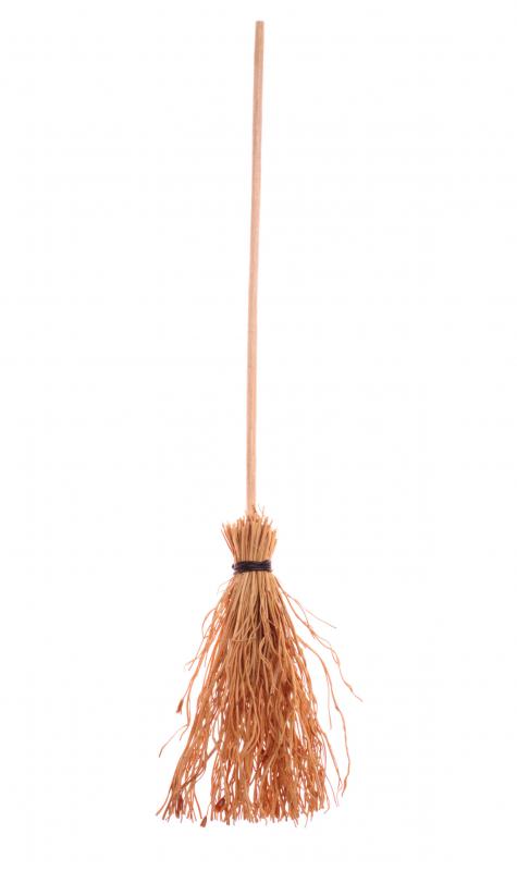 Who is Baba Yaga? (with pictures)