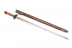 What is a Double-Edged Sword? (with picture)
